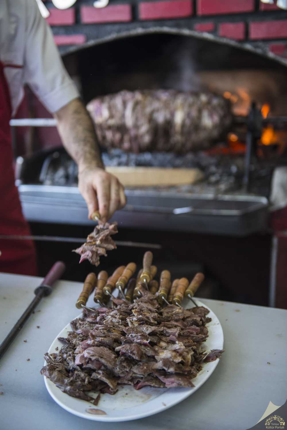 cağ kebabı görsel sahibi murat öcal